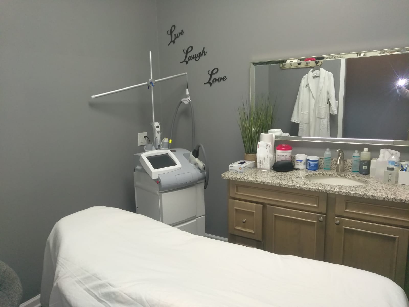 Visual Tour of True Laser Spa in Saint Clair Shores, MI